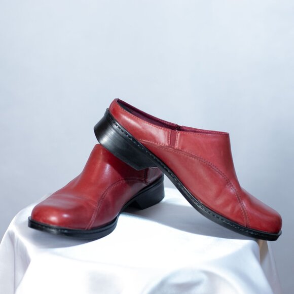 Clarks | Shoes | Clarks Womens Leather Un Loop Ease Clogs Burgundy Red ...